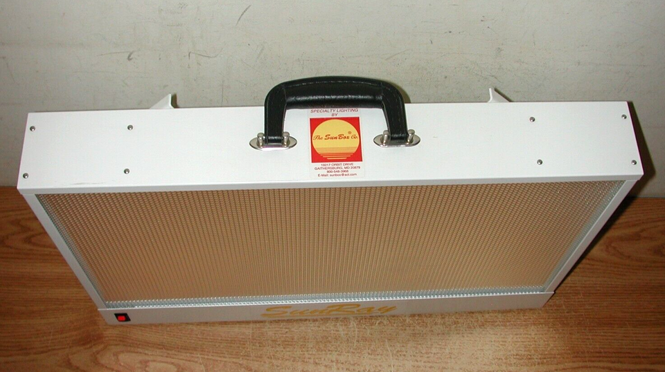 THE SUN BOX COMPANY SUN RAY BRIGHT LIGHT THERAPY BOX LAMP WORKS | eBay
