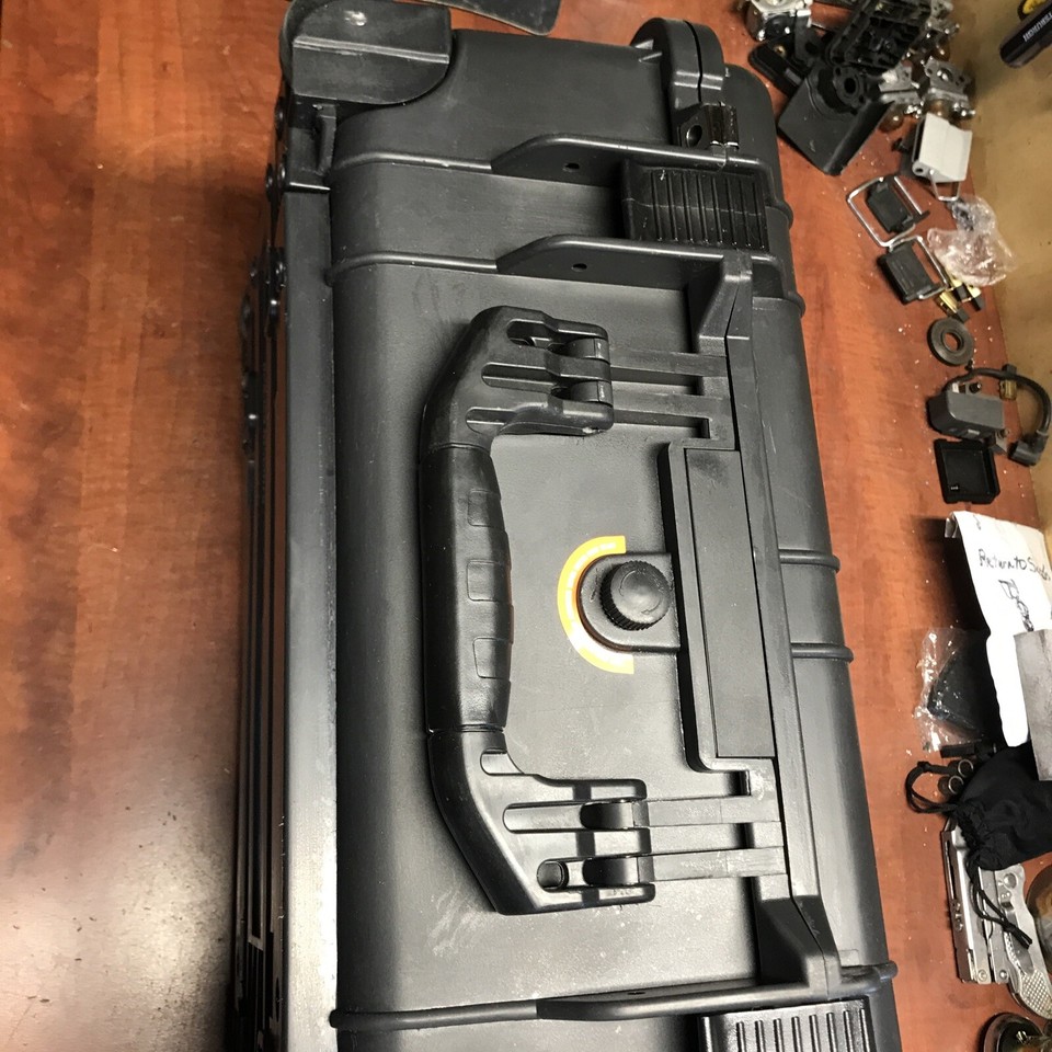 Use Apache 5800 Weatherproof Rolling Carry-On Case +Foam Ip65 Rated ...