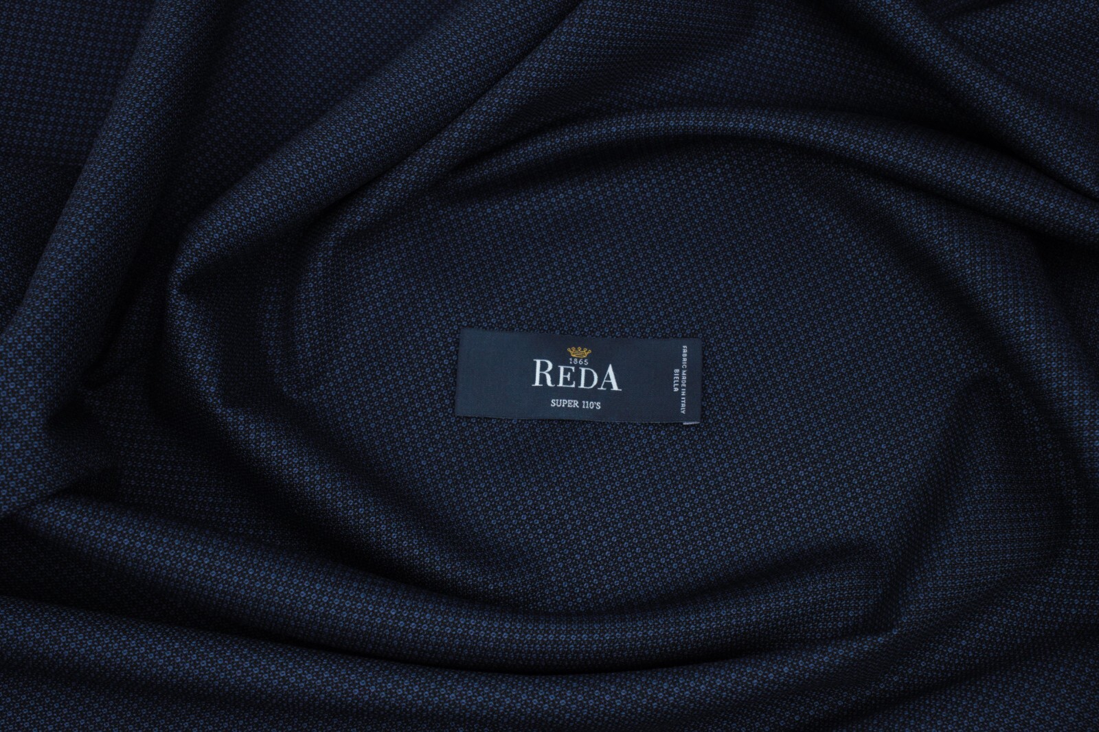 Reda 3.65 meters Italian suiting fabric worsted wool made for Hugo Boss ...