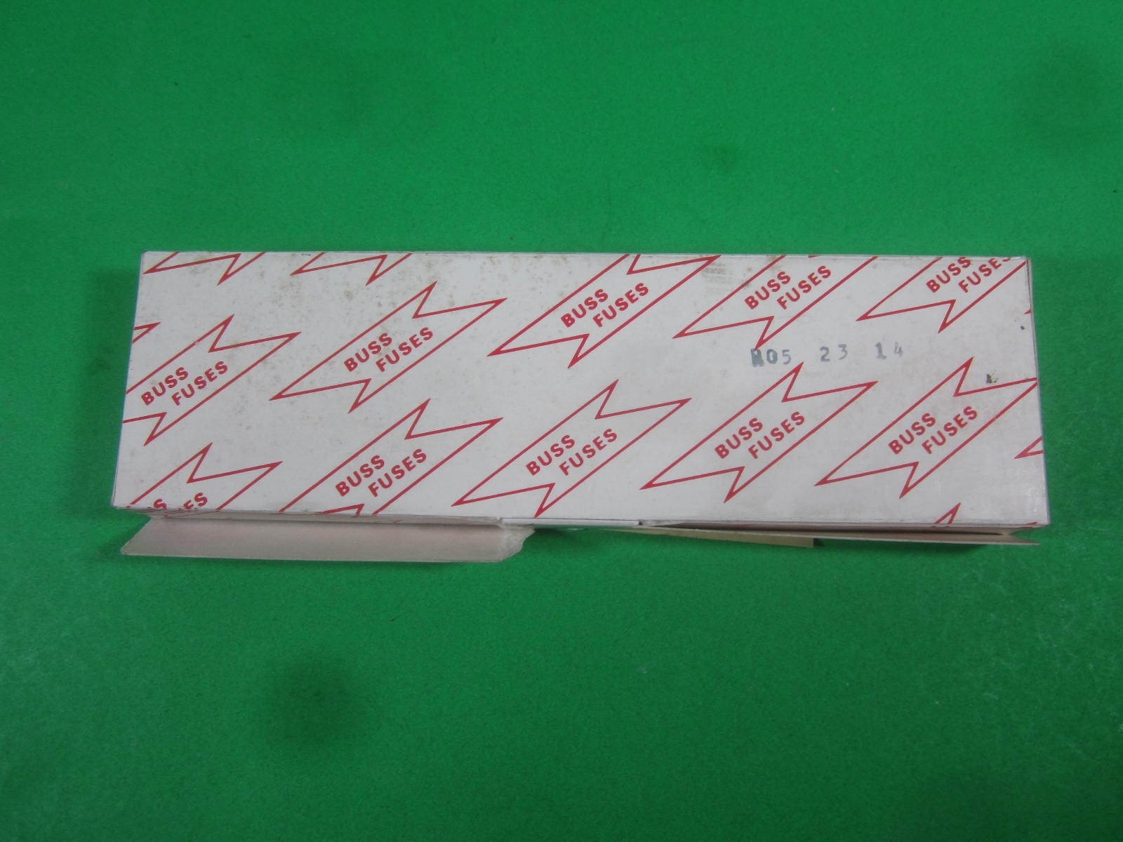 Buss Grasshopper Fuses -- No. 35C 2A -- (Lot of 10) New | eBay