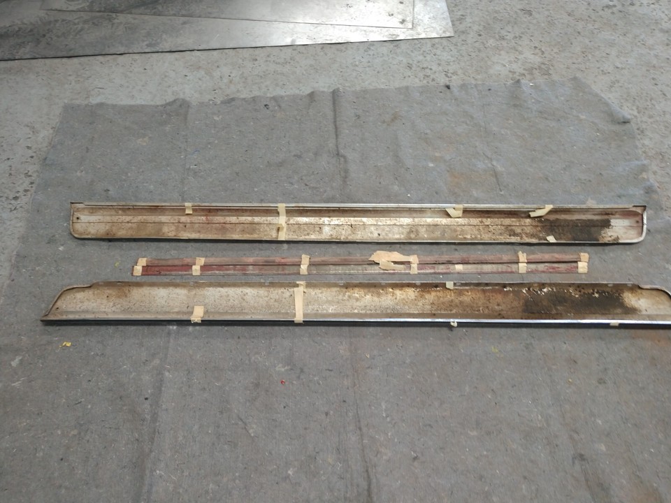 Chevrolet Corvette Coupe C2 C3 Rocker Trims 66 67 | eBay