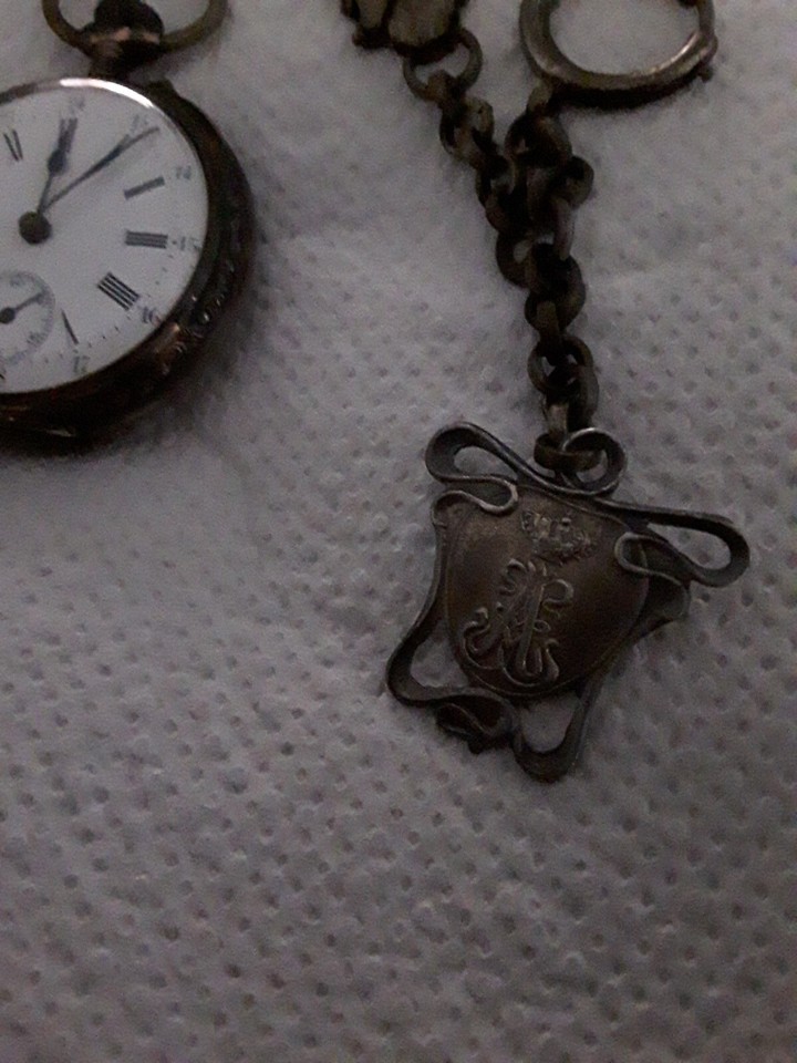 Seltene Taschenuhr 800er Silber mit einer sehr alten Uhrenkette Prince ...