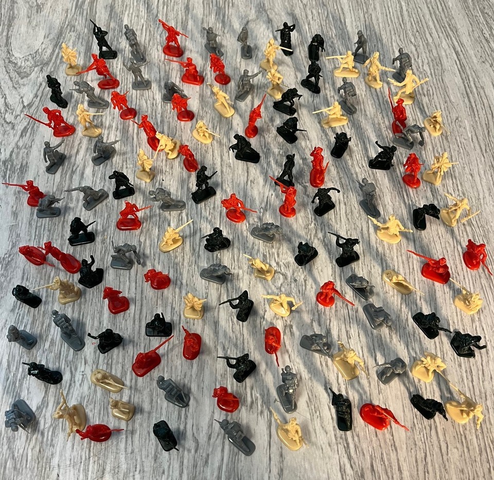 Micro Mini Tiny Army Men 1 in Plastic Toy Soldiers Miniature Vintage ...