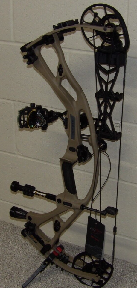 NEW Loaded Hoyt Carbon RX-7 Bow Package- Buckskin RedWrx RX7-60 lb, 25 ...