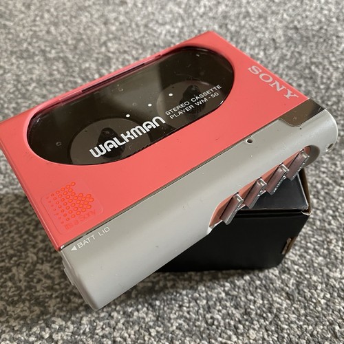Vintage Retro Sony WM-50 Walkman Untested/not working Collectable model ...