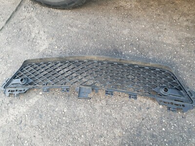 Original Mercedes Benz C Klasse W204 Stoßstangengitter vorne unten ...