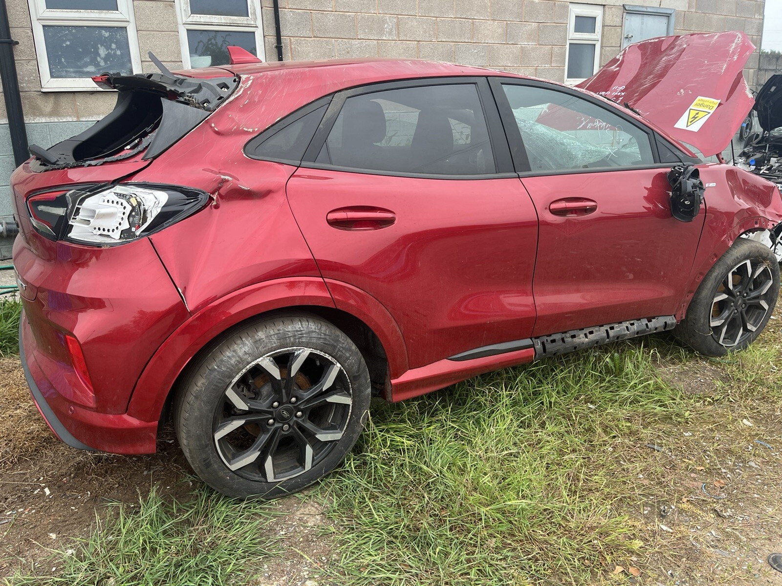 FORD PUMA ST LINE 2021 1.0 LUCID RED SUNVISOR BREAKING | eBay
