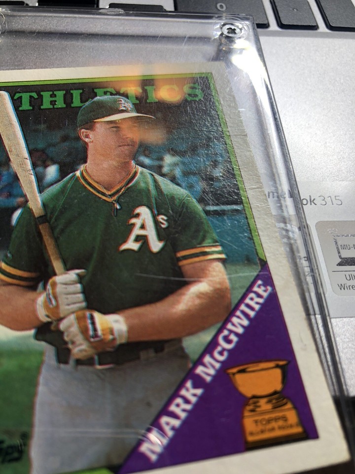 Topps Rookie Mark McGwire #580 Baseball Card ERROR CARD Blue Line ...