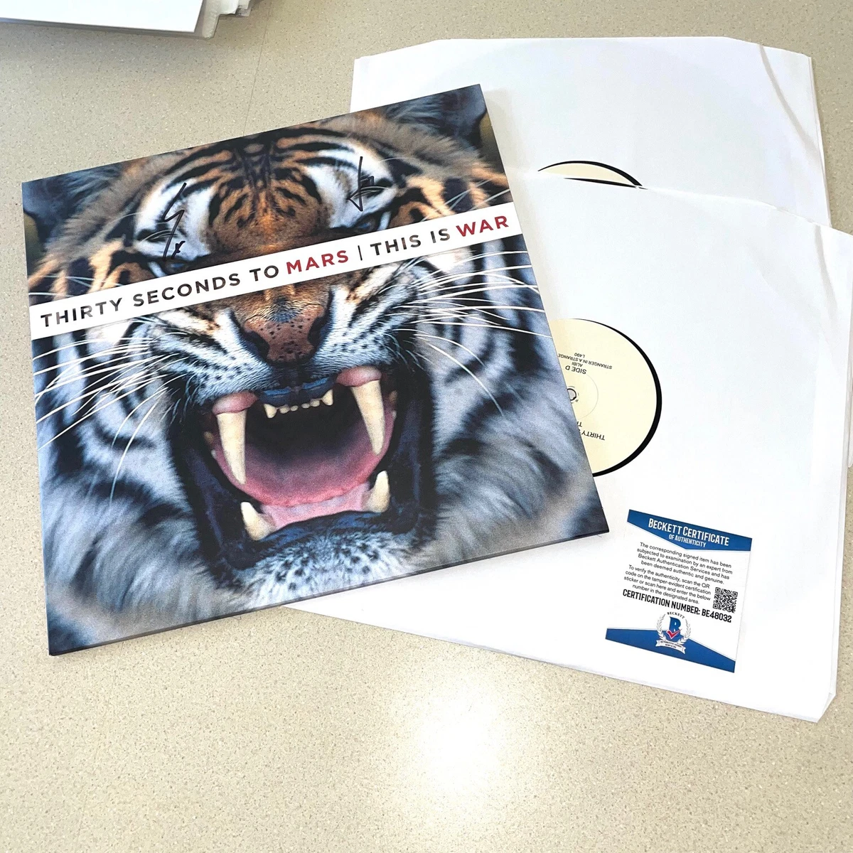 This Is War 30 Seconds To Mars Tiger