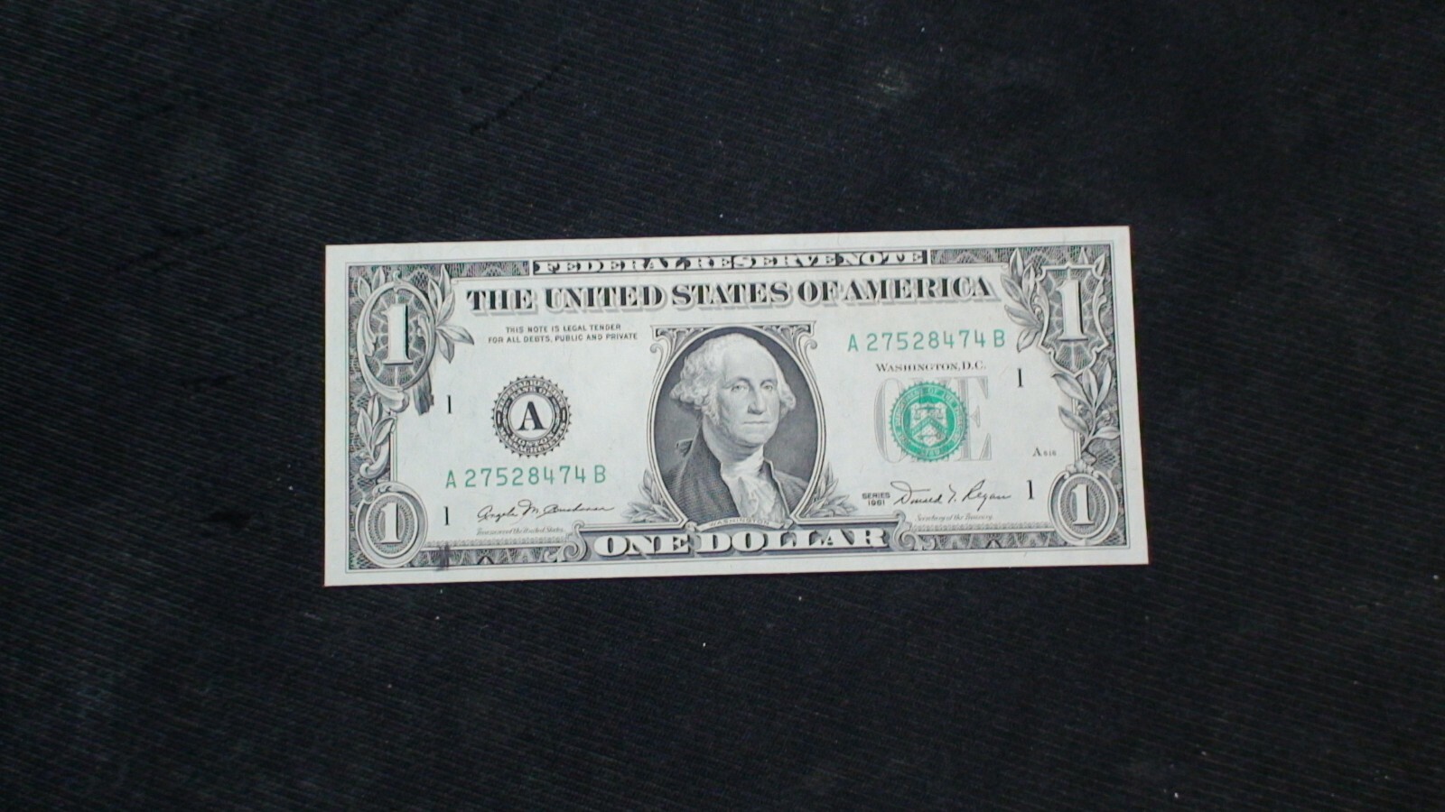 1981 ONE DOLLAR FED RESERVE UNCIRCULATED FR# 1911A MINOR INK SMEAR NOTE ...