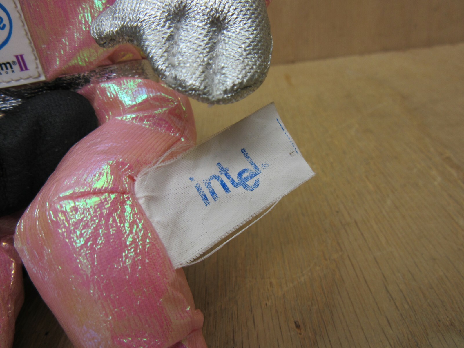 Vintage 1997 Intel Pentium II MMX 8" Bunny People Doll PINK Colored ...