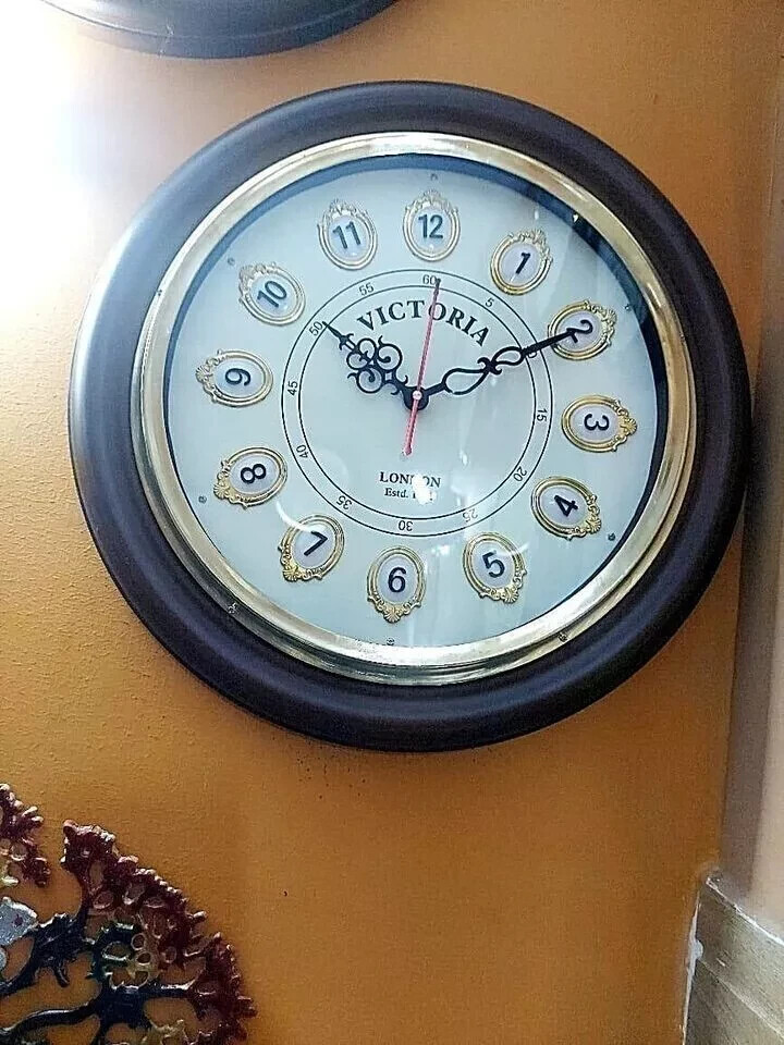 Round Vintage Wooden Wall Clock Unique Antique Style Home Decorative ...