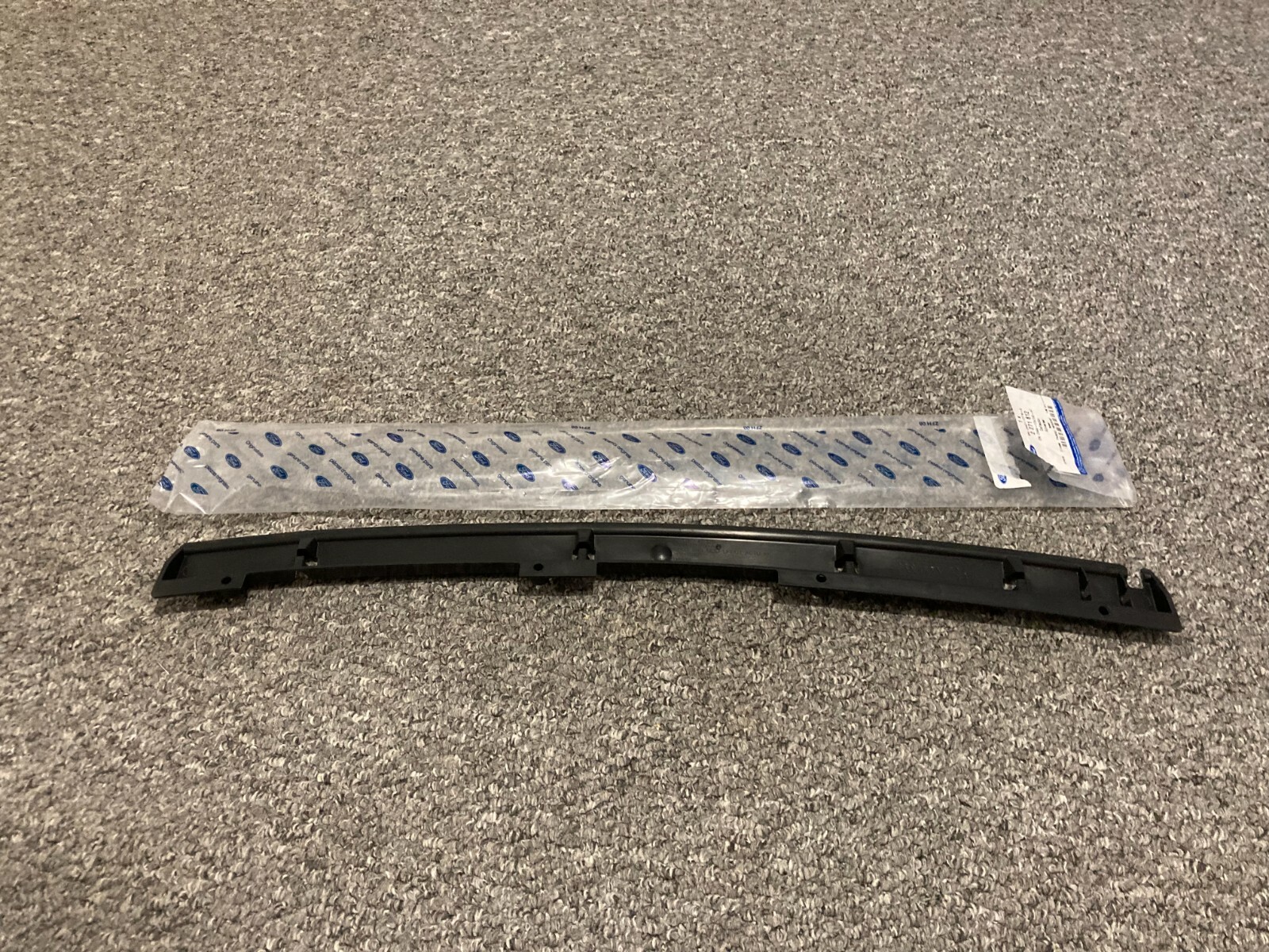 Ford Kuga Mk2 Rear Bumper Bracket Plate Genuine OEM 2271812 ...