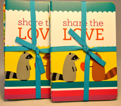 Hallmark: 2 Sets of 3 Mini Note Pads - Share The Love - (6 Total ...