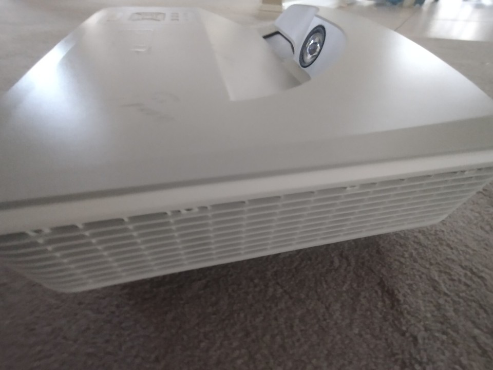 CORETRONIC/P12LIW GZ28SWX Laser Projector FULL HD | eBay