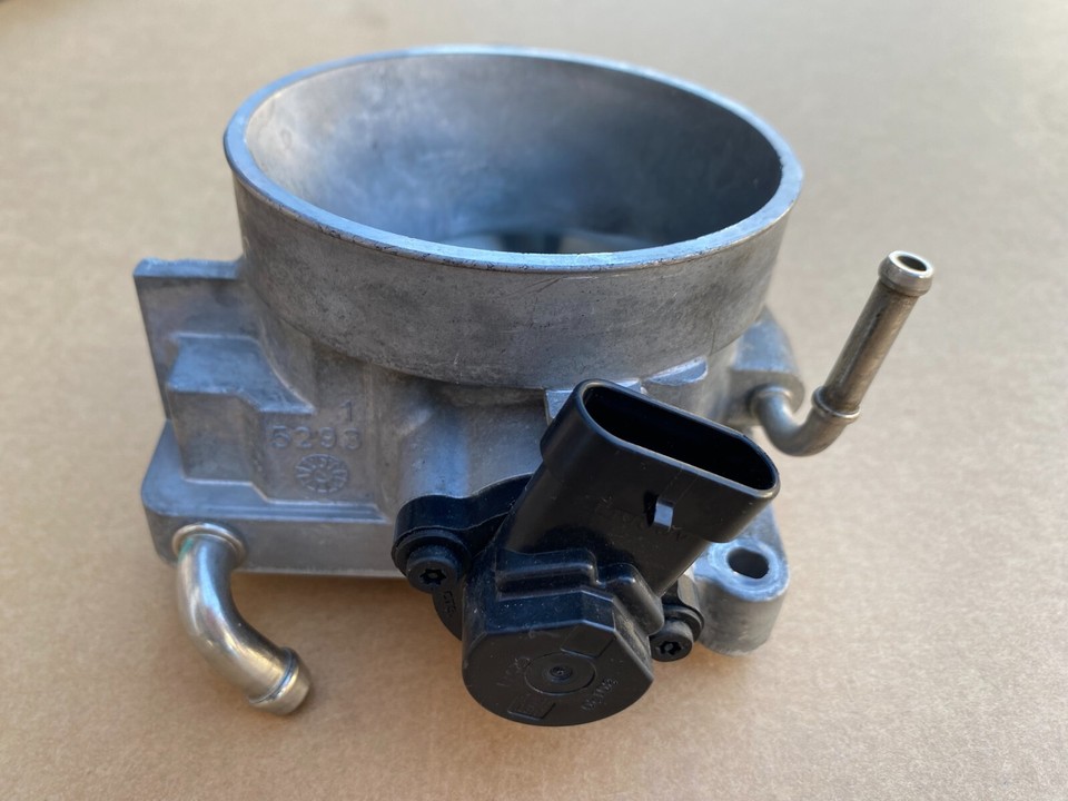 Chevy C5 Corvette Throttle T Body LS 5.7 6.0 6.2 LS1 LS2 LS3 LS6 LQ9 ...