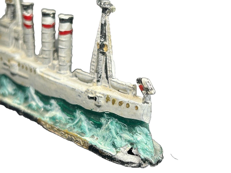 Shipwreck SMS Emden Emden HMAS Sydney 1914 Original Cast Iron Ship Bust ...