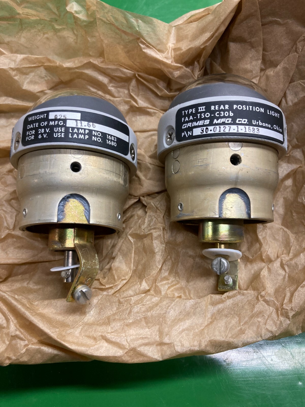 BOEING 727-100 WING TIP LIGHT 30-0127-1-1683 *NS* OEM PACKAGING 2EA | eBay