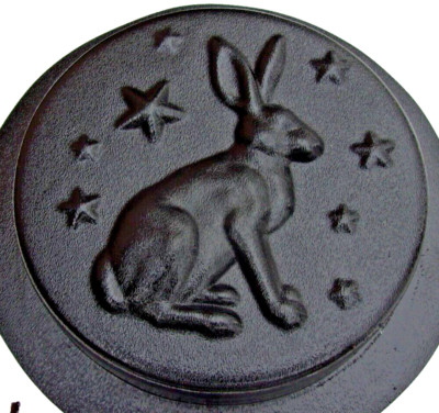 Bunny rabbit stepping stone plastic mold plaster concrete mould 9" x 1. ...