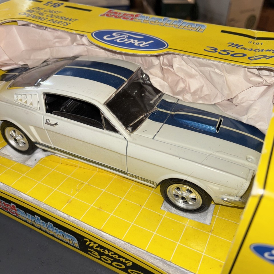 Jouef Evolution 1:18 Scale White 1965 Ford Mustang GT 350 Missing Box ...