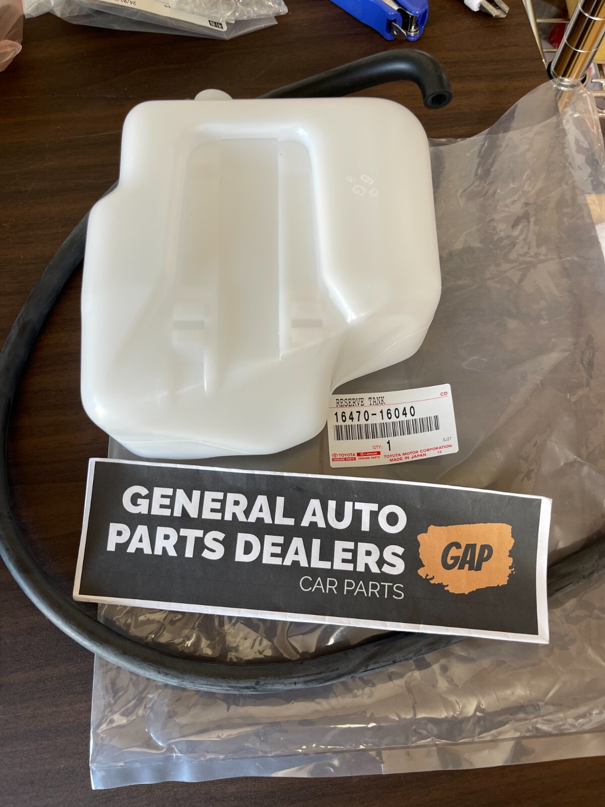 Genuine TOYOTA OEM AE86 Radiator Overflow Coolant Tank 16470-16040 | eBay