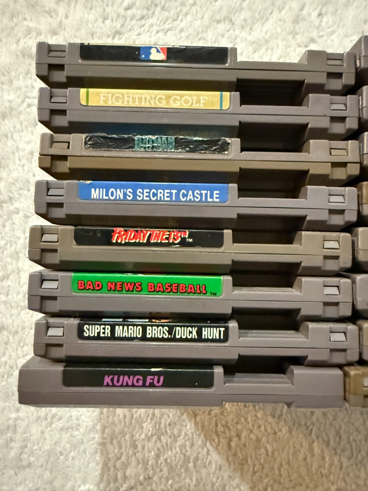 Nintendo NES-101 Top Loader Console Bundle Dog Bone Controller 16 Games ...