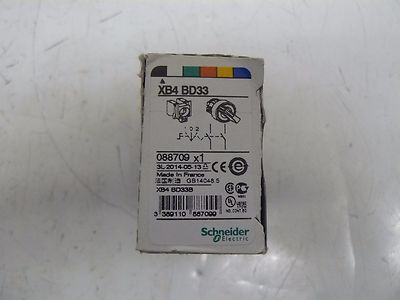 SCHNEIDER ELECTRIC XB4 BD33 SELECTOR SWITCH NEW | eBay