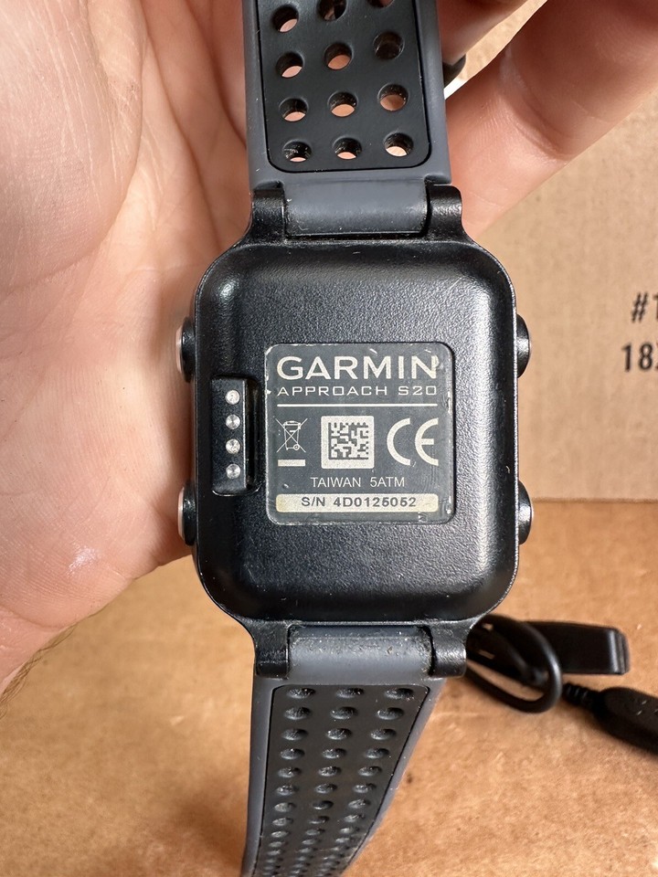 Garmin Approach S20 GPS Rangefinder Golf Watch Black & Charger, Golf ...