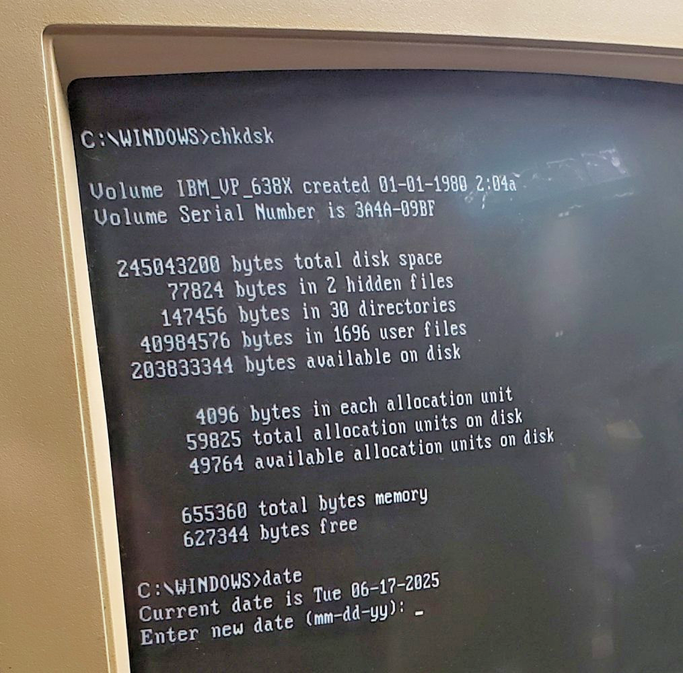 IBM PS/ValuePoint 486DX2-50 desktop PC, 2 floppies, VLB, DOS 5 ...