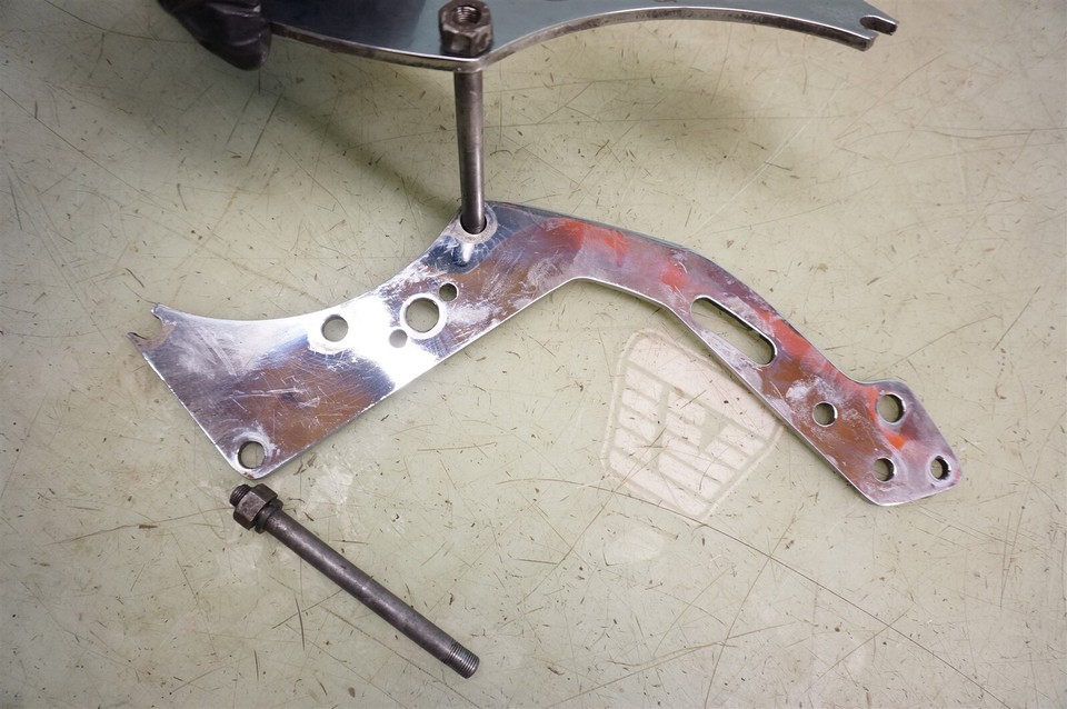 1957 Triumph T110 TR6 Tiger Thunderbird T100 Preunit *2729 Engine Mount ...