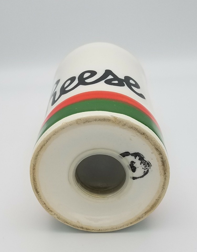 Baldelli Grated Cheese Shaker Italy Red Green, No Damage, A Kitchen ...