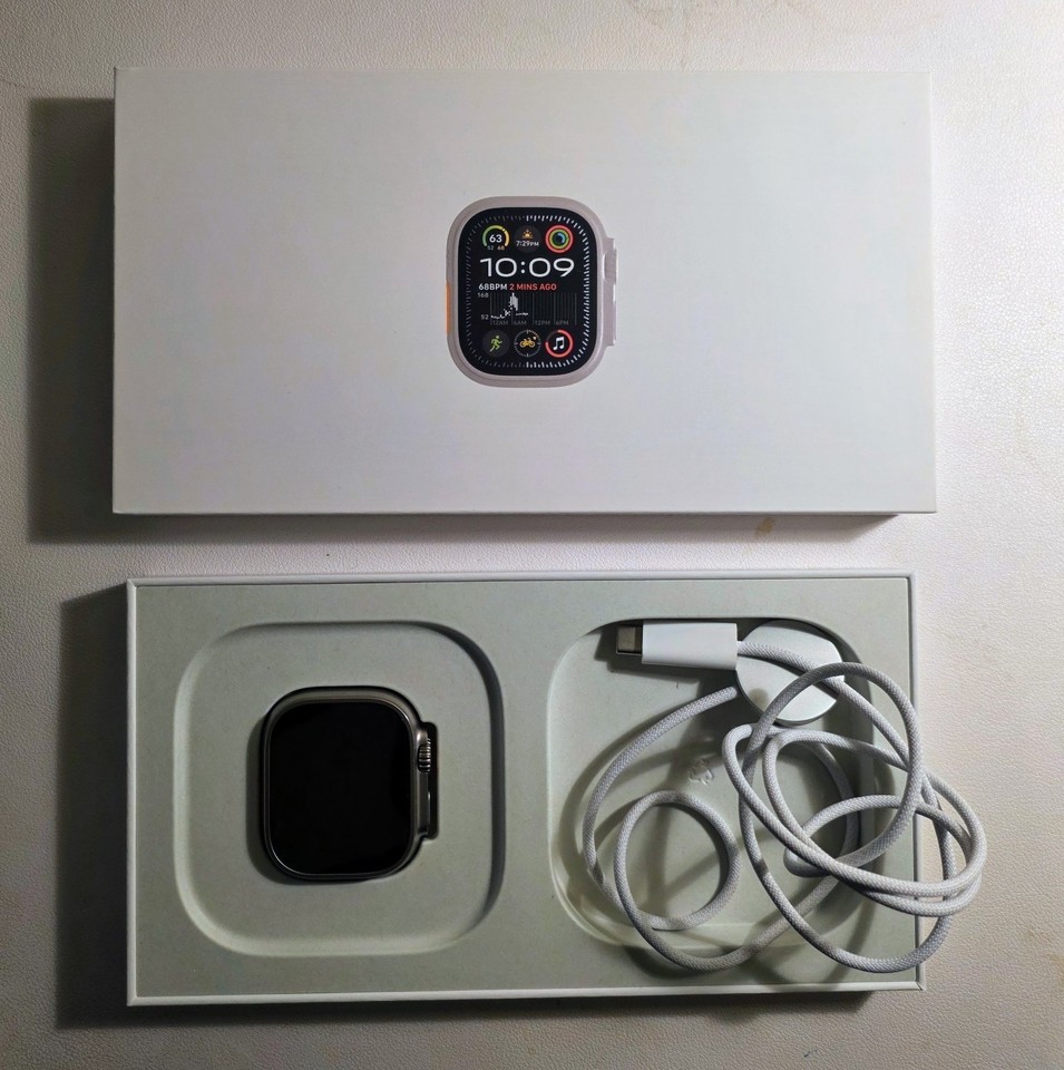 Apple Watch Ultra 2 Natural Titanium, Blue Trail Loop M/L. UK Spec | eBay
