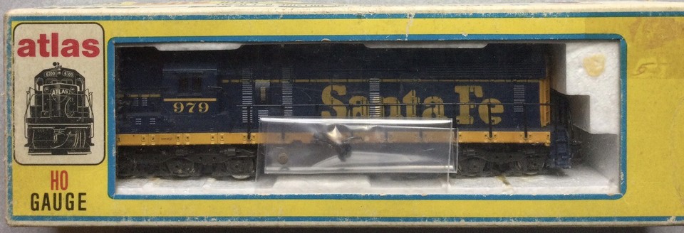 Atlas Yellow Box SD24 H.O. Locomotive Santa Fe 979 Runs Good | eBay