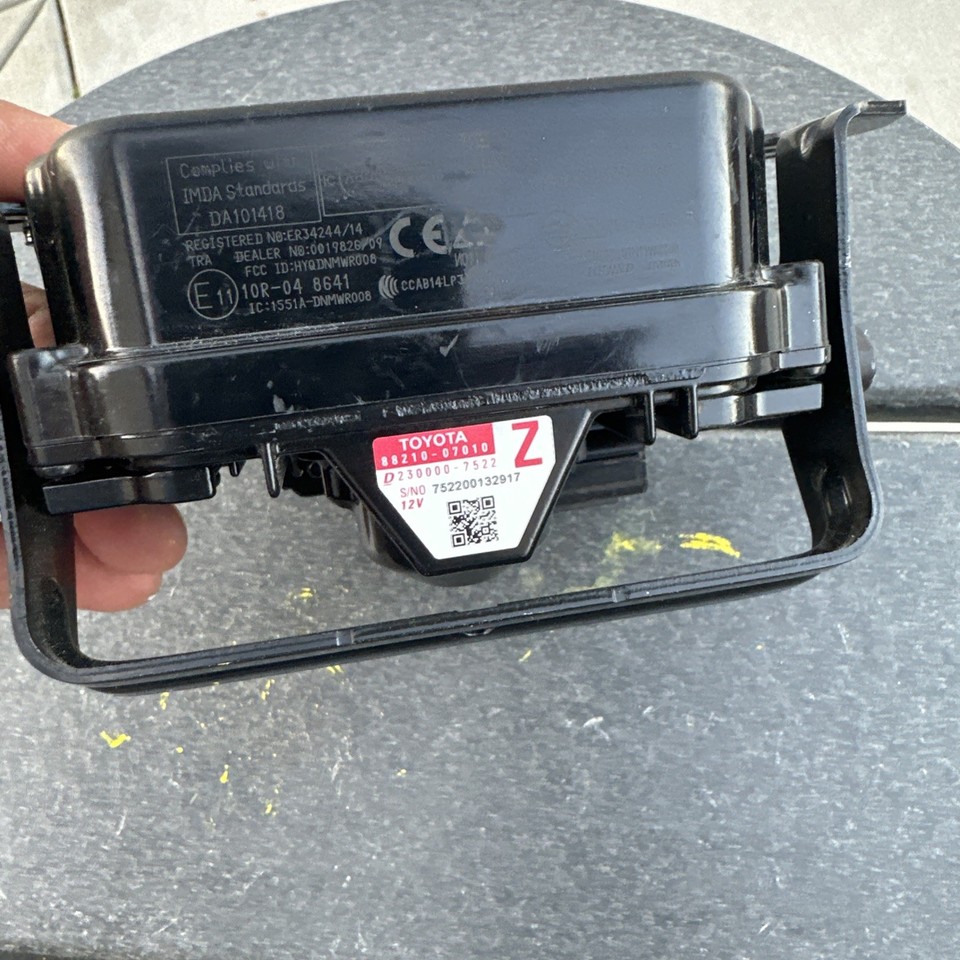 OEM TOYOTA/LEXUS FRONT DISTANCE CRUISE CONTROL RADAR SENSOR 88210-07010 ...