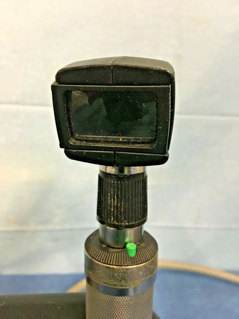 Welch Allyn Universal Charger and Desk Sets 7114x Ophthalmoscope 11710 ...