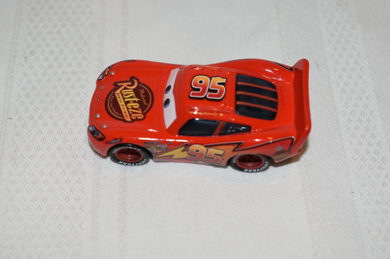 Disney Pixar Cars Rust-eze #95 Red Car, Made in Thailand | eBay