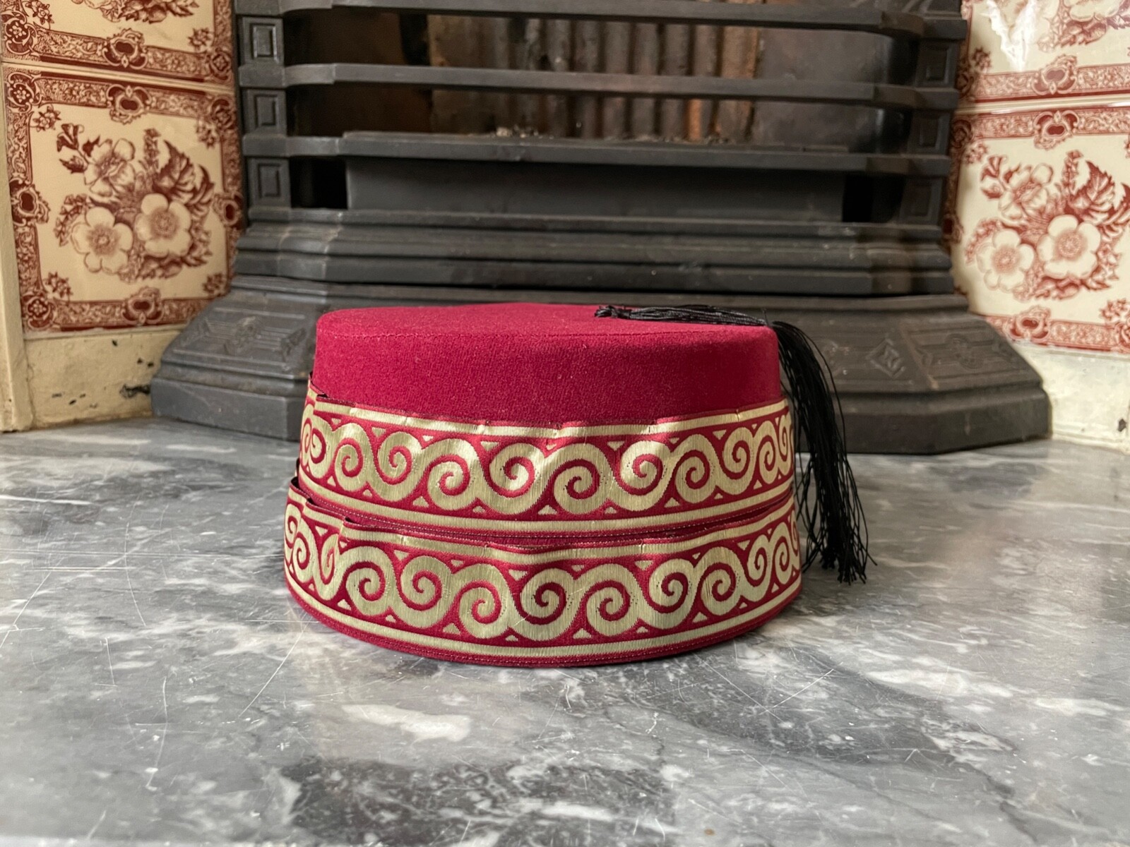 Burgundy Fez Hat w Gold Trim, Authentic Turkish Fes, Ottoman Tarboosh ...