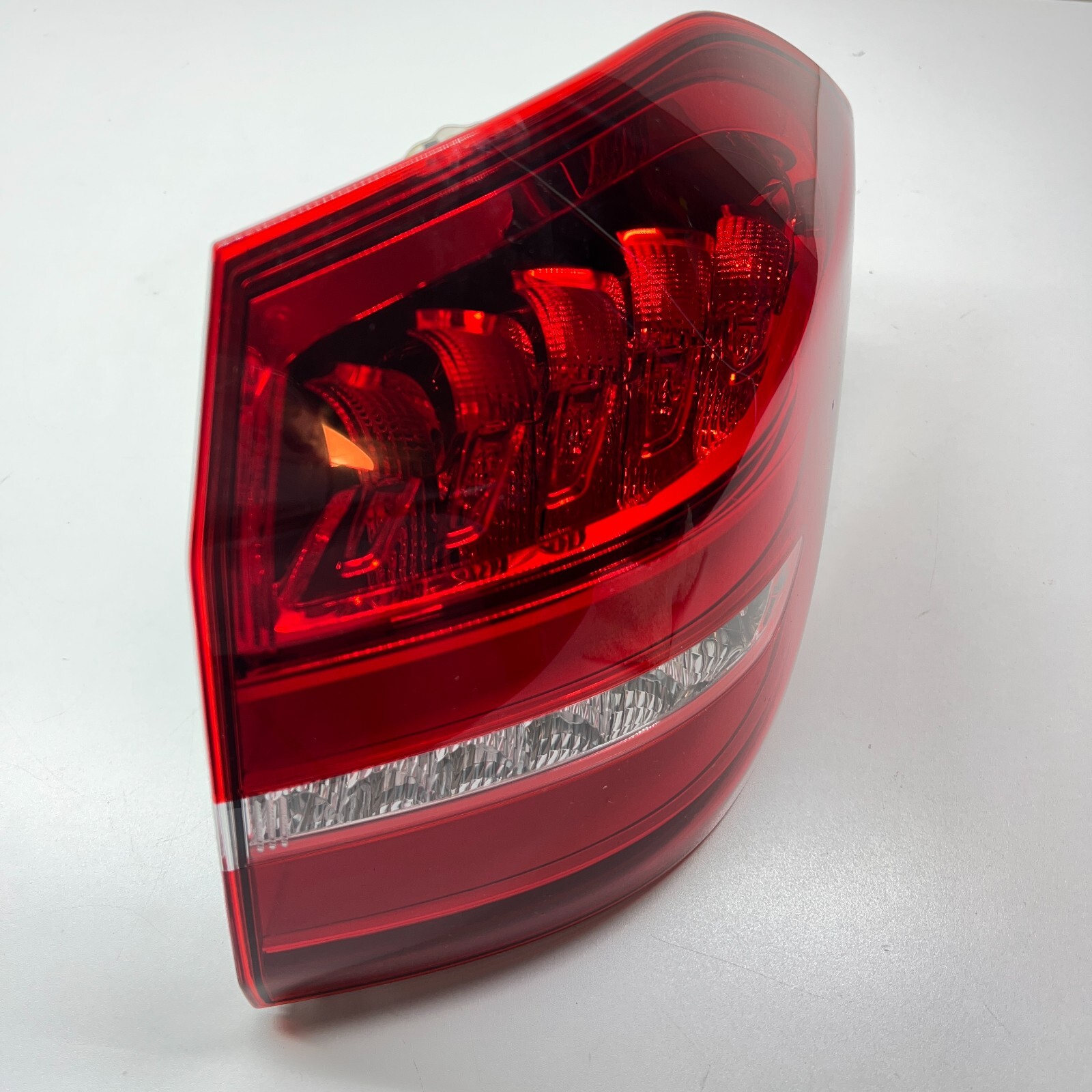 Mercedes-Benz GLS X166 Rear Right Tail Light A1669060402 OEM for sale ...