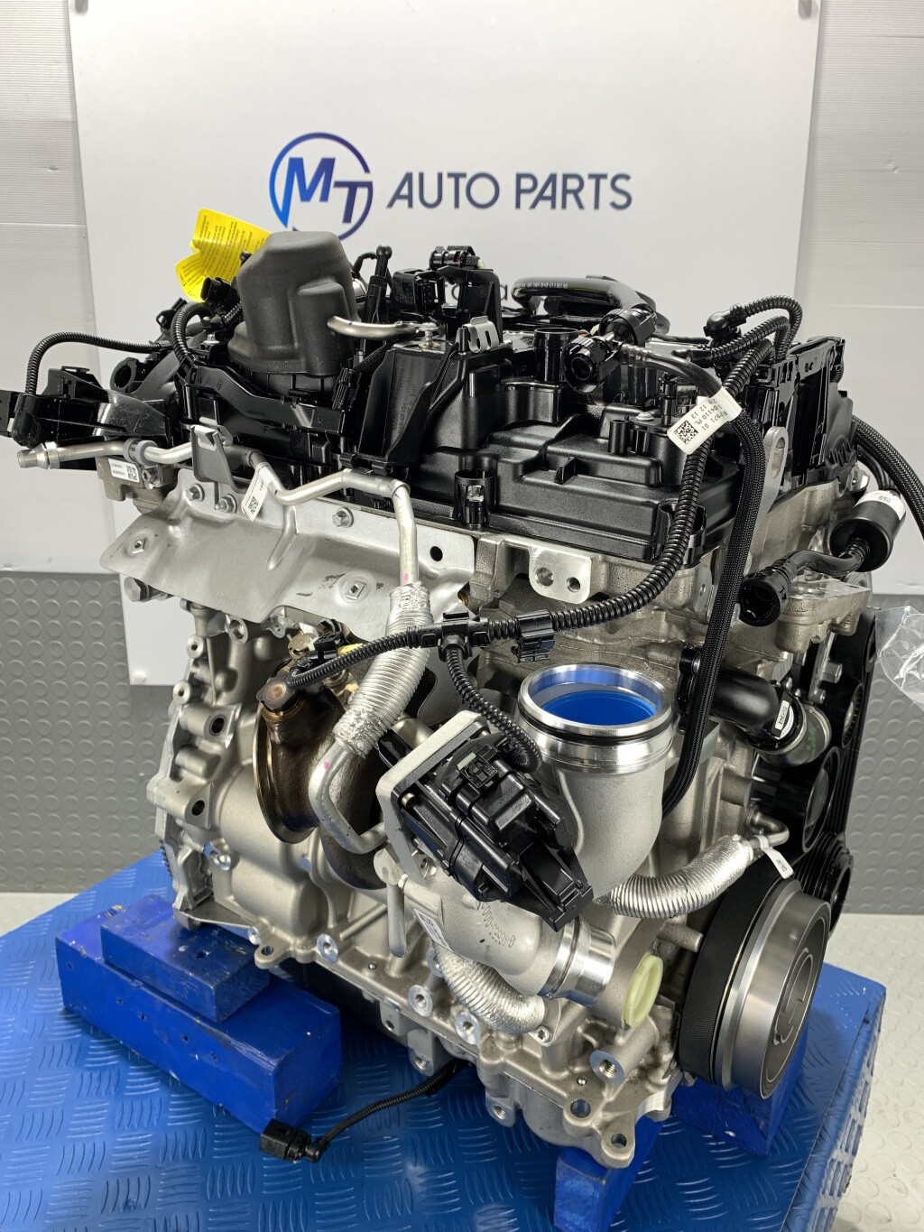 BMW B48A20A COMPLETE ENGINE 958 MILES WARRANTY F40 F48 F39 F44 F46 ...