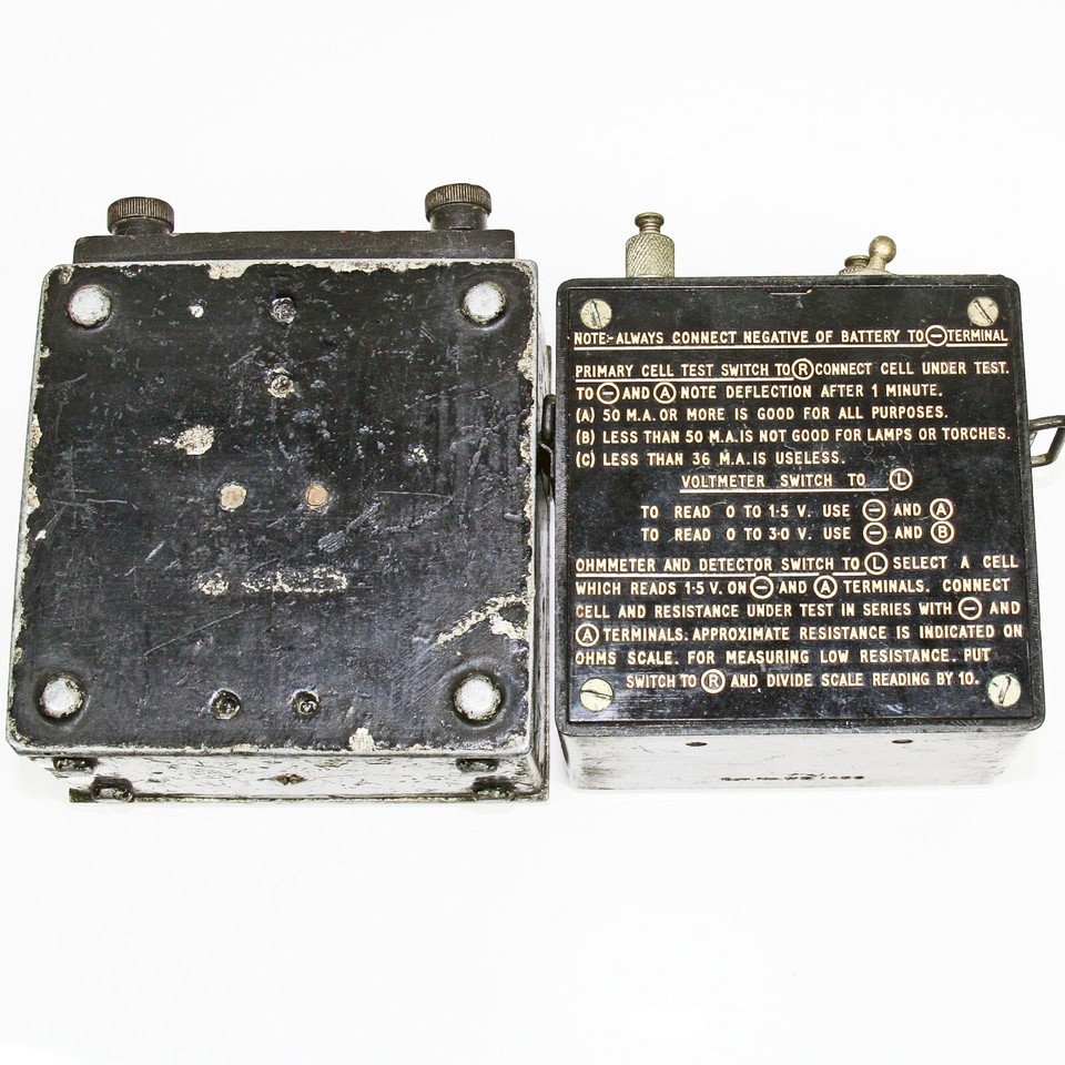 1940's WW2 ERA VINTAGE MILLIAMP/VOLTS/OHMS ELECTRICAL TEST METERS ...