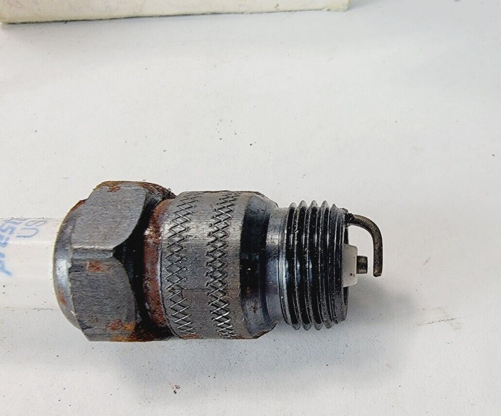 4 for $1 NOS Prestolite Spark Plug #18F42 (ACDelco 84T, 85T, Champion ...