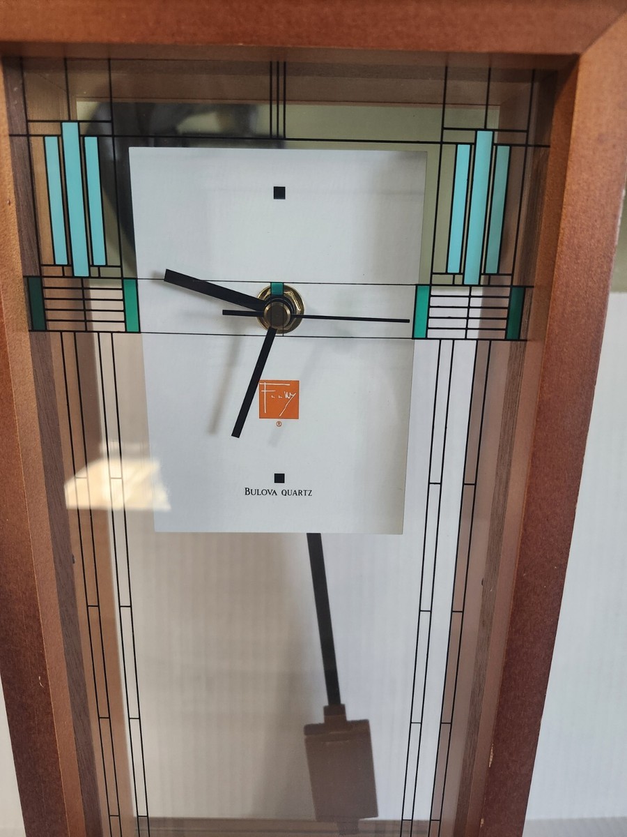 Frank Lloyd Wright Prairie Style Clock