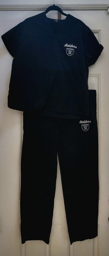 NFL Licensed Raiders Unisex Medical Scrubs, Top/Bottom, Size Medium ...