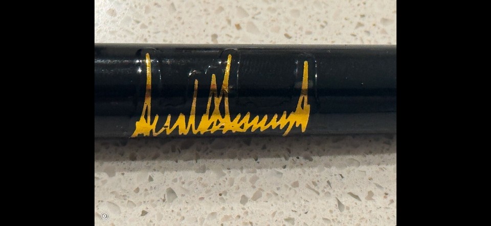 President Donald Trump 2018 "The White House" Bill Signer "Sharpie ...