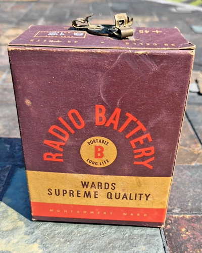 Vintage Montgomery Ward Type B battery 30 cells 45 and 22 1/2 Volt 62 ...