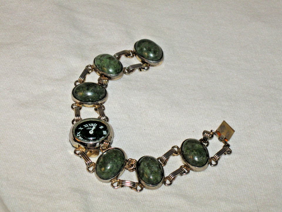 VINTAGE SWISS ADMARK MOSS AGATE CABOCHON 17 JEWELS 10K RGP WATCH | eBay