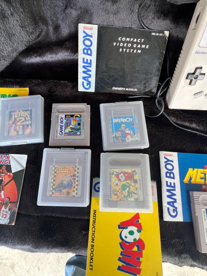 Nintendo Game Boy Handheld System - Gray, lot of games and accessories ...