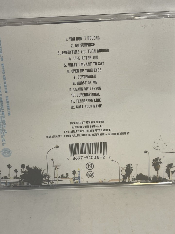 Leave This Town by Daughtry (CD, Jul-2009, RCA) Chris Daughtry Music No ...