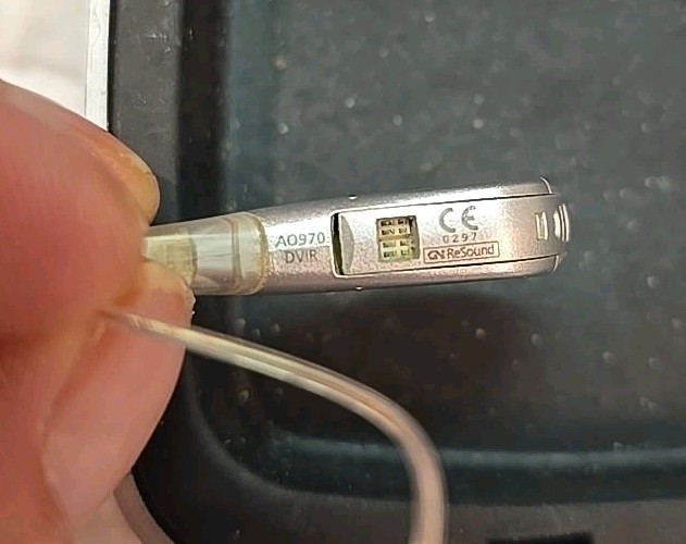 ReSound Live TS Hearing Aids A0970 -TESTED With 3 Packs Of Batteries | eBay