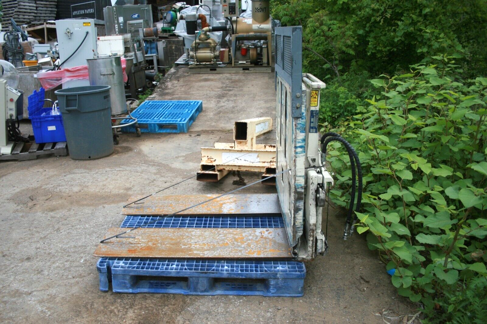 Cascade Push/Pull Forklift Slipsheet Attachment Model 35E-PPB-262 ...